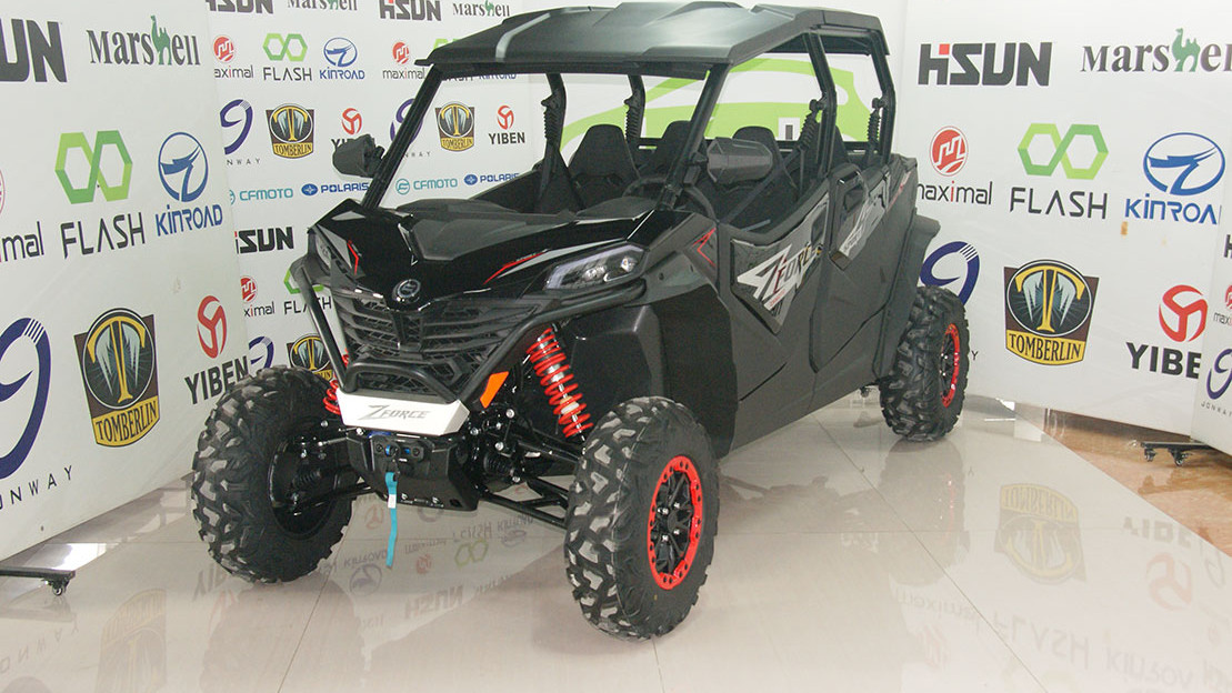 ZFORCE 950 SPORT-4 (four-seat)